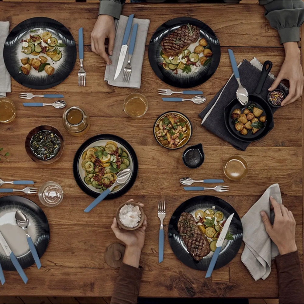 Victorinox Swiss Modern Table Set 12 предметів синій (6.9096.12W2.12 ...